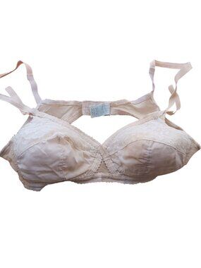jcpenney | Intimates & Sleepwear | True Vintage Bra 34b 34 B 97s ...